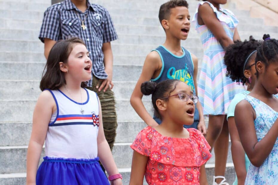 10 Ways Singing Impacts Our Health | SWAN 4 Kids